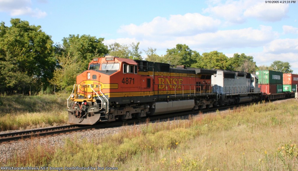 BNSF 4871